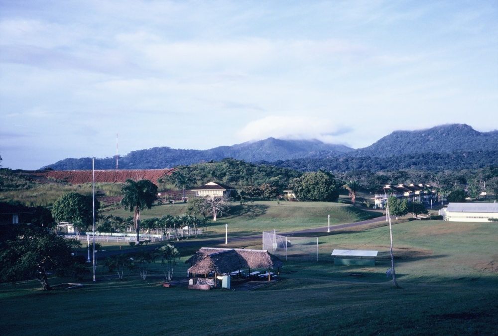 Larry Gray's Panama Photo Album